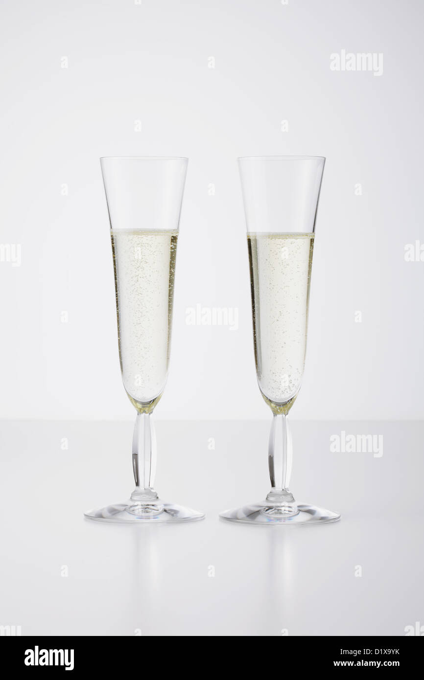 Two glasses of Champagne Stock Photo - Alamy