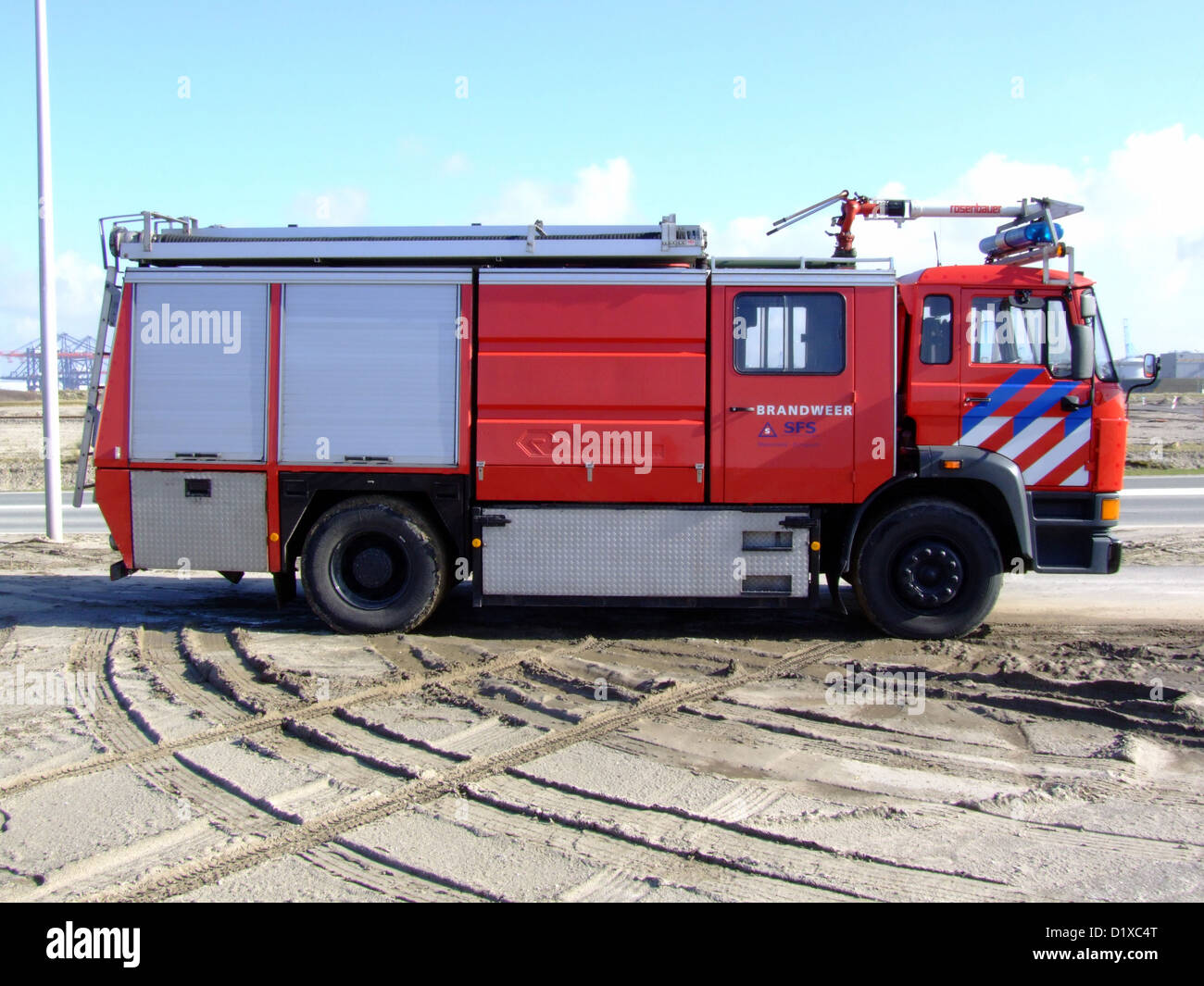 Fire engine tender truck pumper hi-res stock photography and images - Alamy