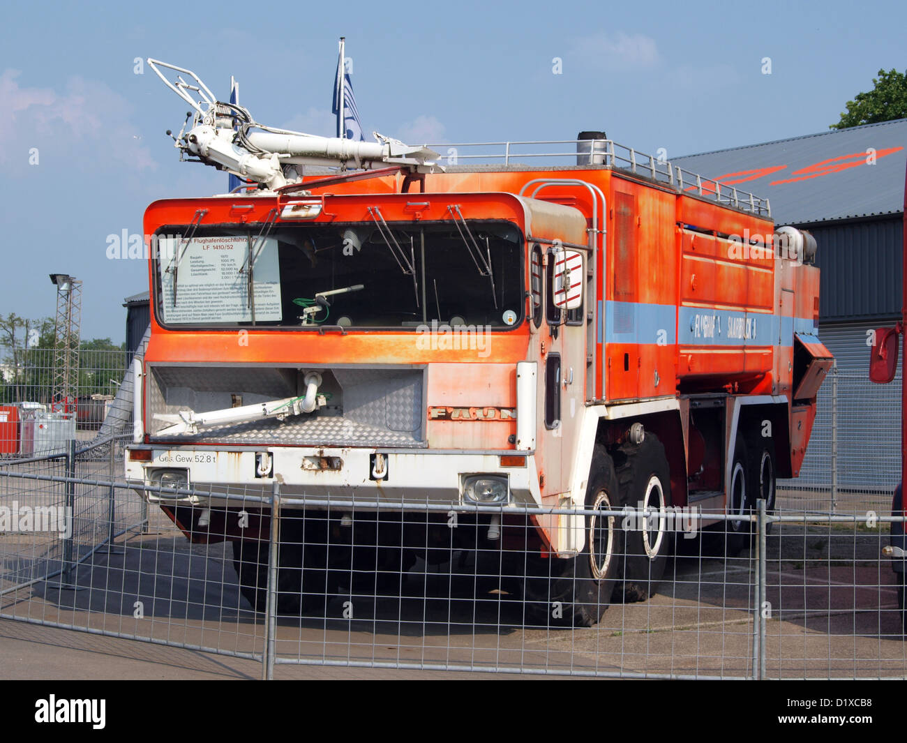 Fire engine tender truck pumper hi-res stock photography and images - Alamy