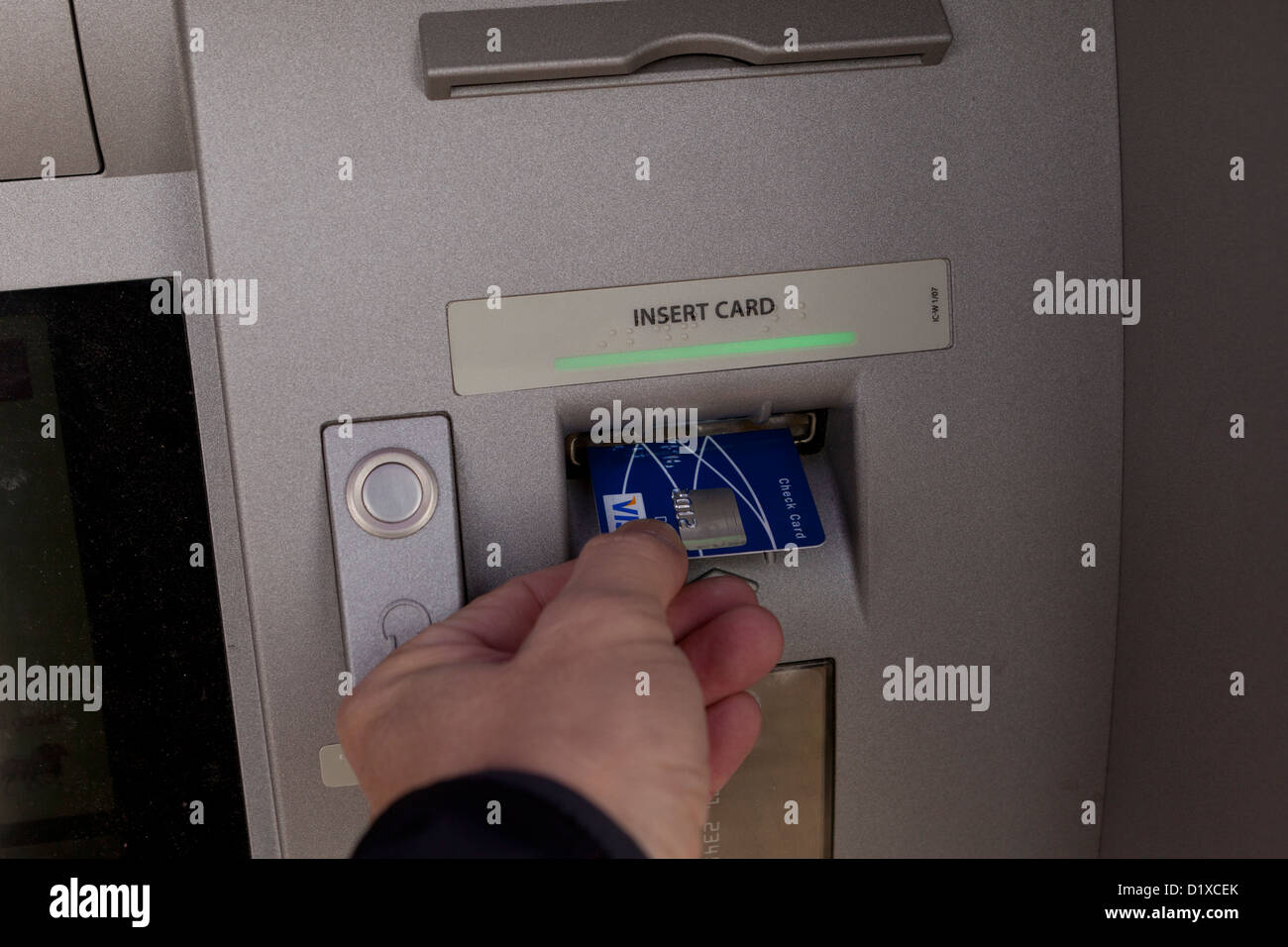 Walk up atm machine hi-res stock photography and images - Alamy