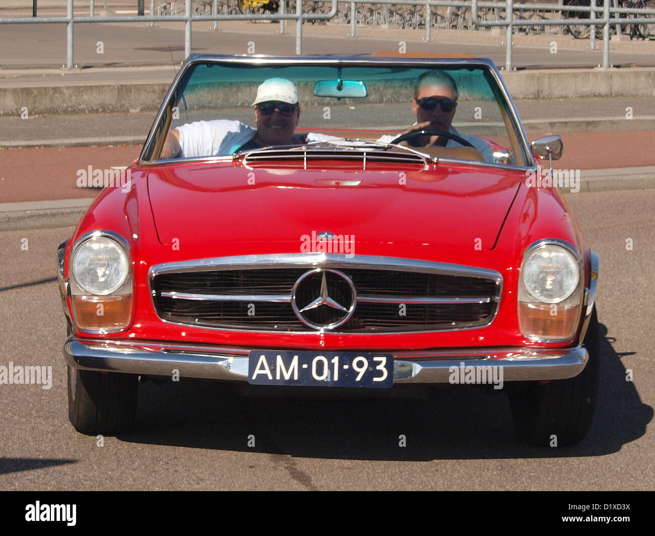 The Mercedes-Benz 230SL, showcased at the Classic Car Meeting in ...