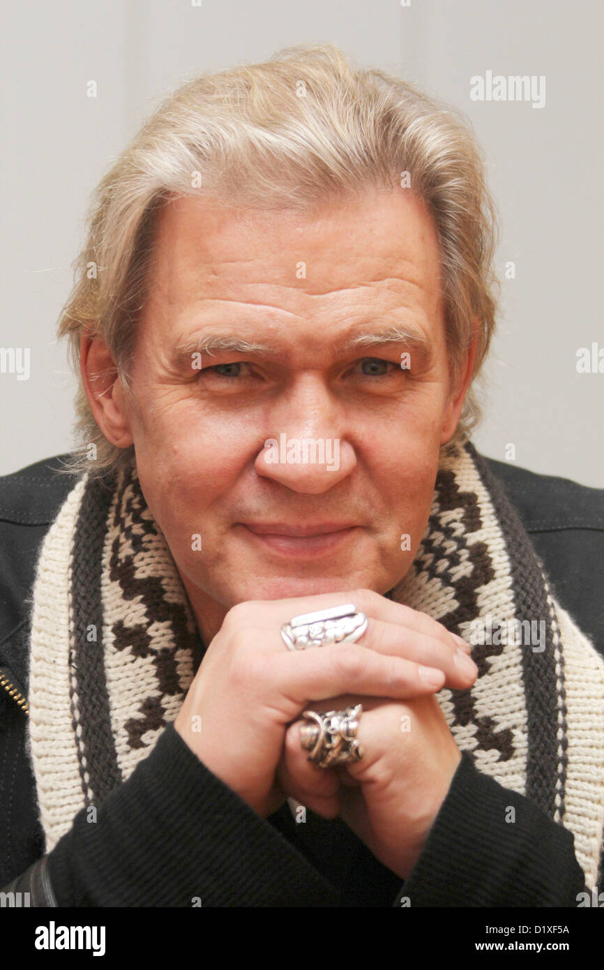 Australian-born Irish singer and composer Johnny Logan as guest on ...