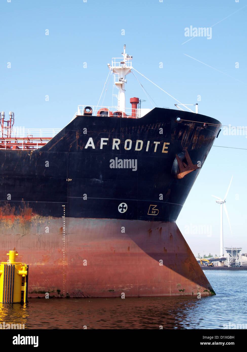 Deck oil tanker ship hi-res stock photography and images - Alamy
