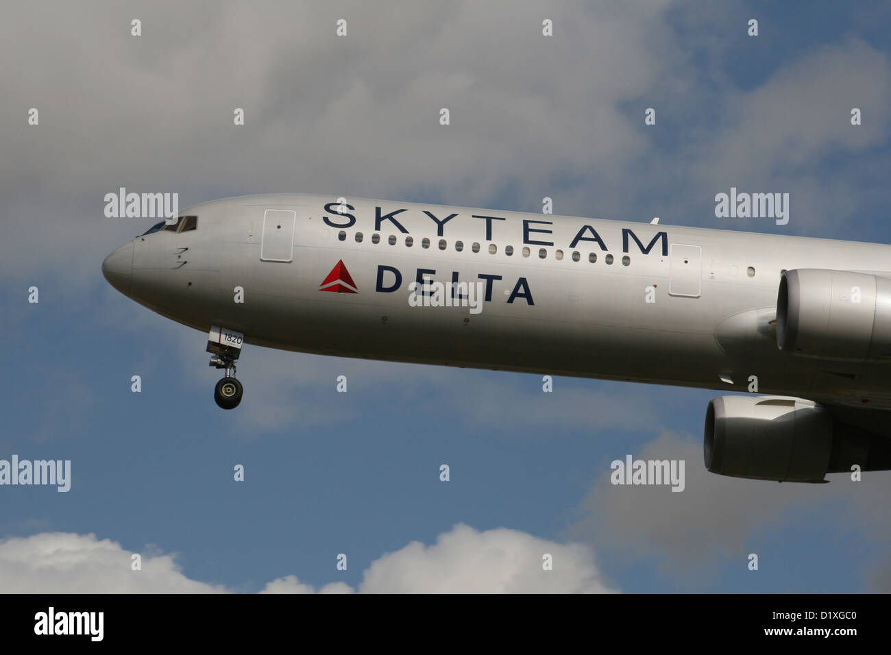 Skyteam hi-res stock photography and images - Alamy