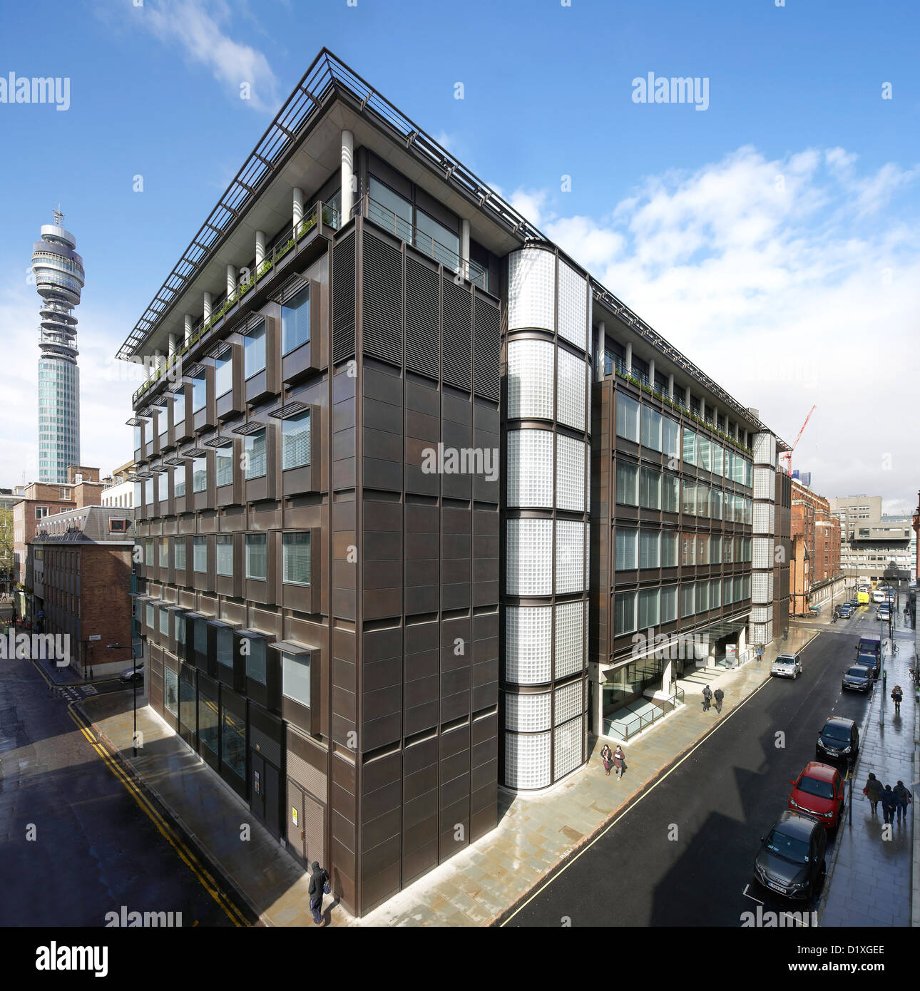 UCH MACMILLAN CANCER CENTRE, London, United Kingdom. Architect: Hopkins ...