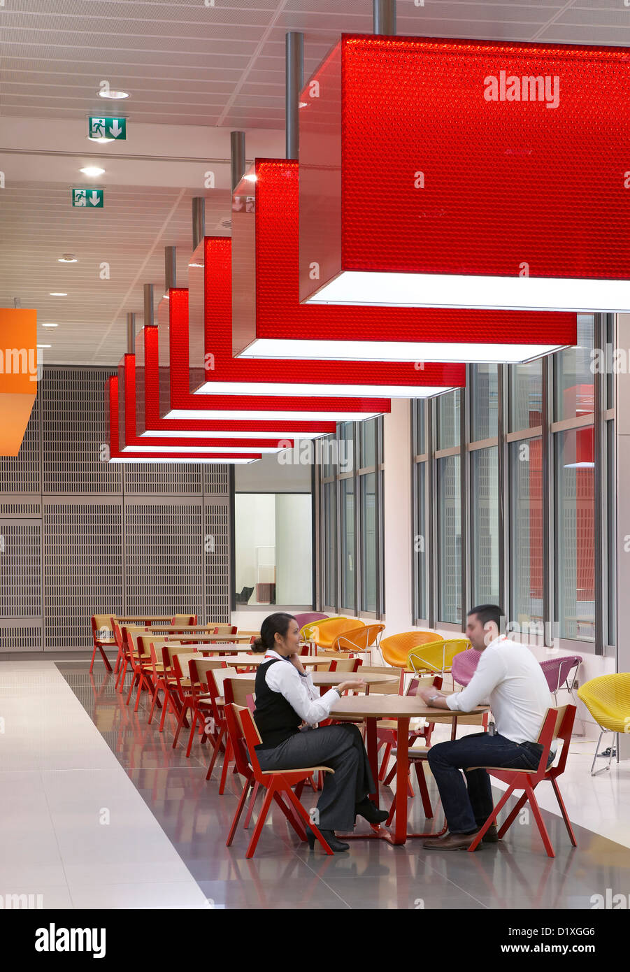 Bbc broadcasting house interior hi-res stock photography and images - Alamy