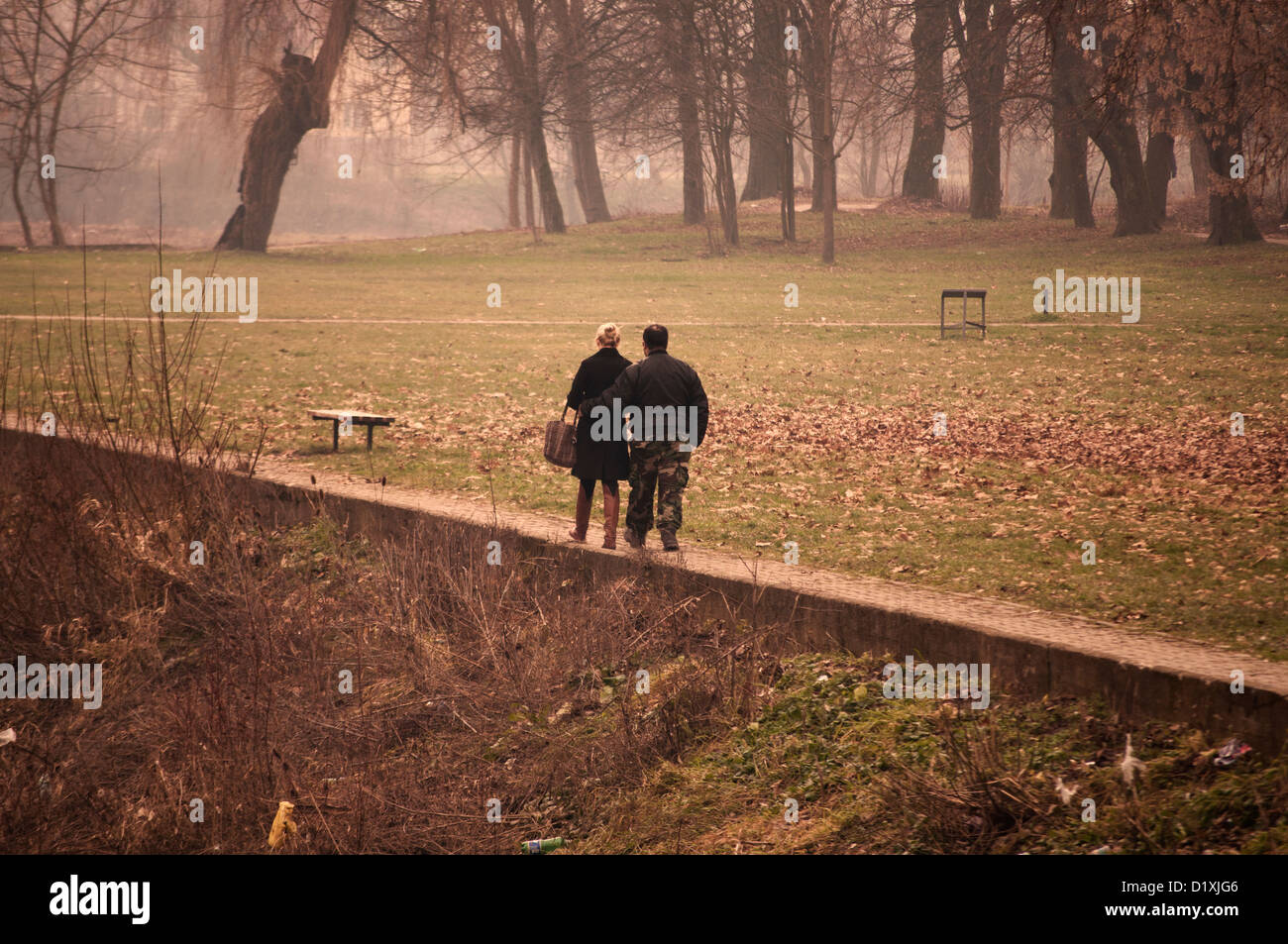Middle aged love hi-res stock photography and images - Alamy
