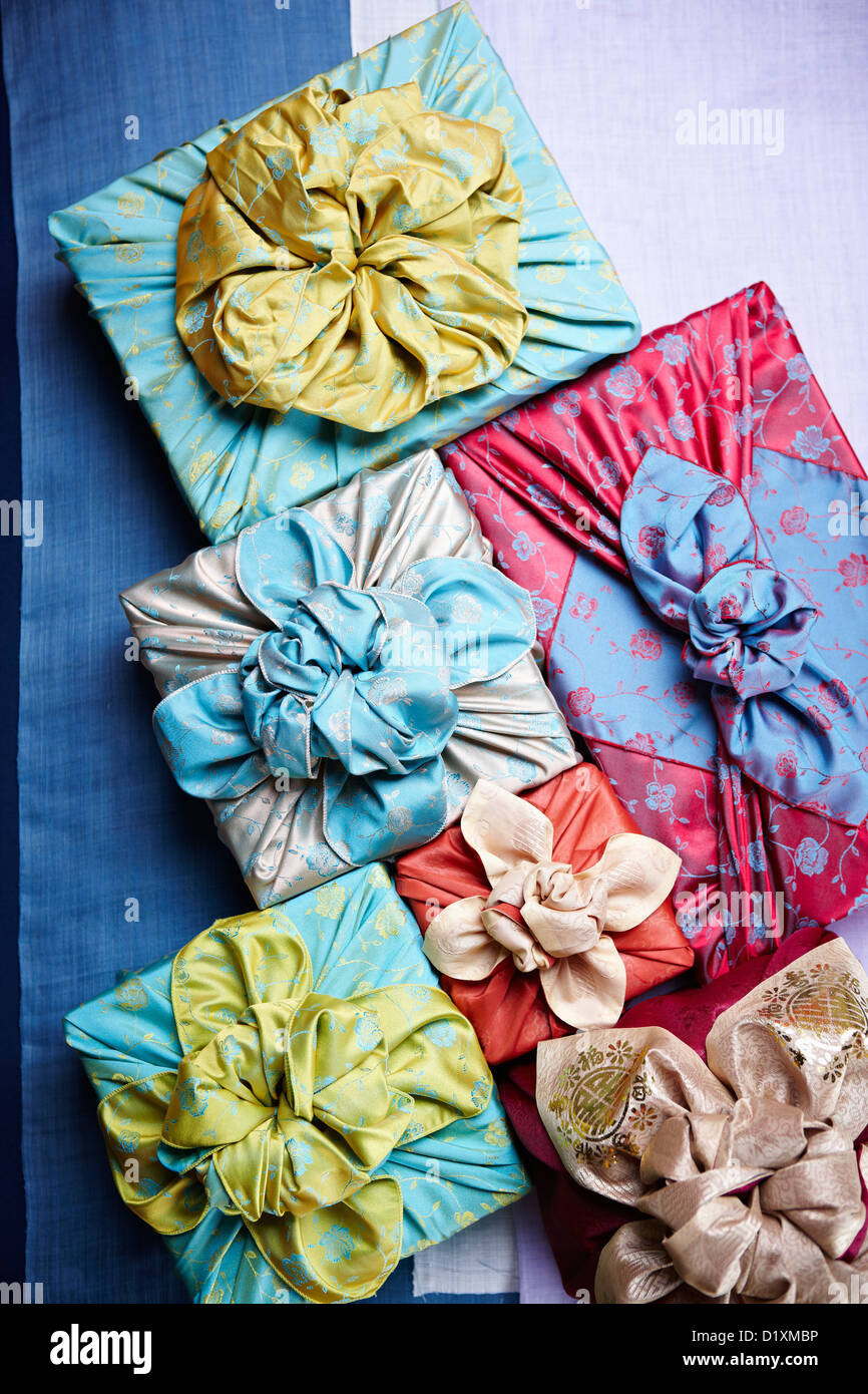 lots of packages in Korean traditional wraps Stock Photo - Alamy