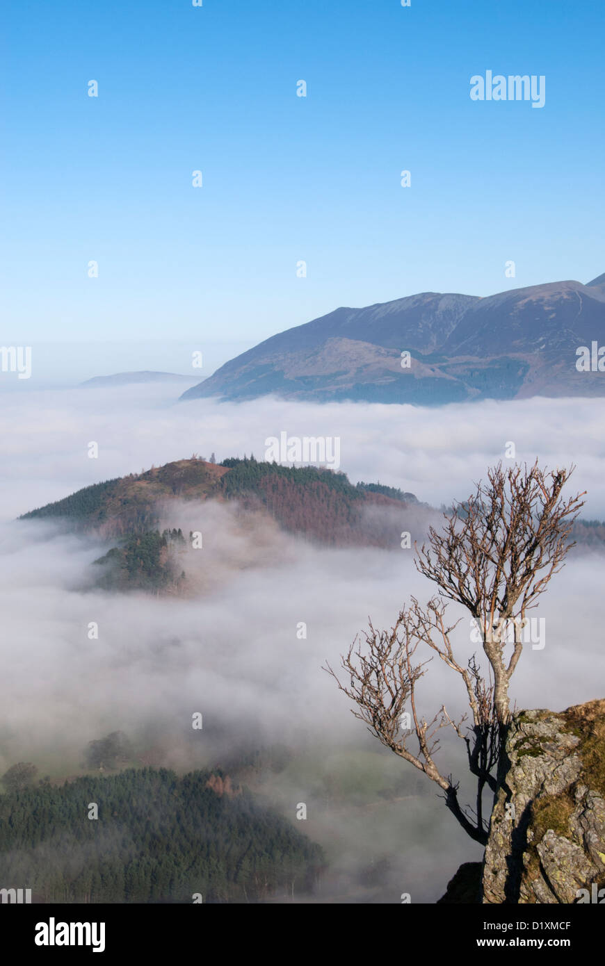 Fog clearing hi-res stock photography and images - Alamy