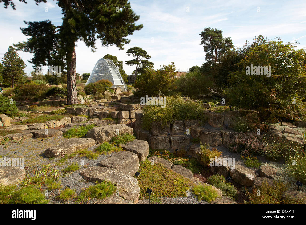 Alpine display house glasshouse hi-res stock photography and images - Alamy