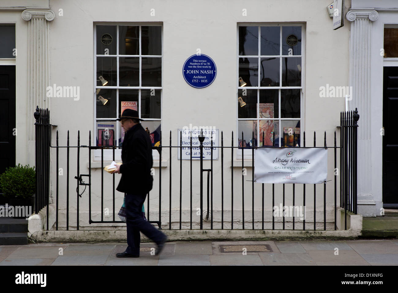 English heritage blue plaque unveiled hi-res stock photography and ...