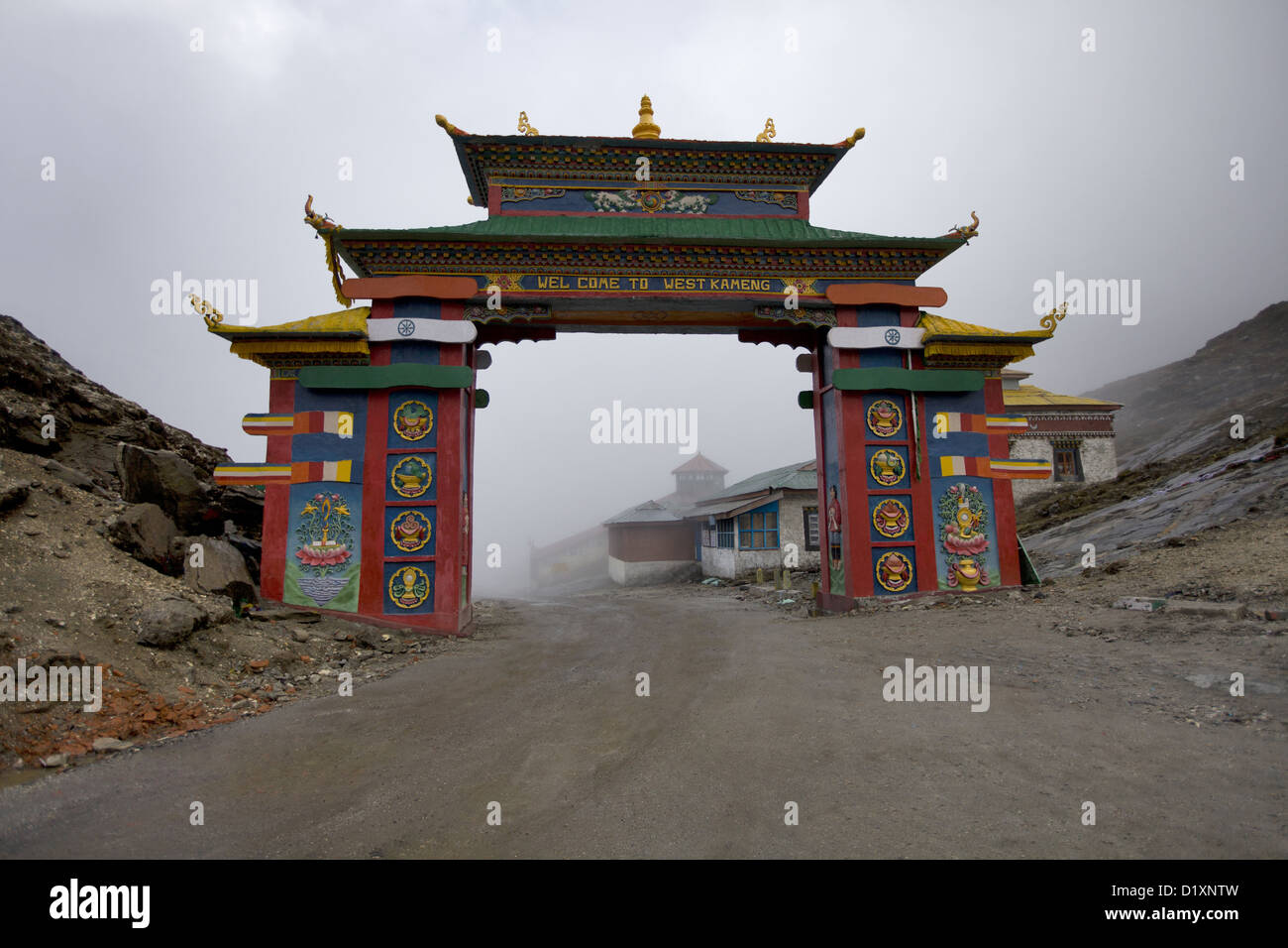 Sela Pass is world's highest motorable high-altitude mountain pass ...