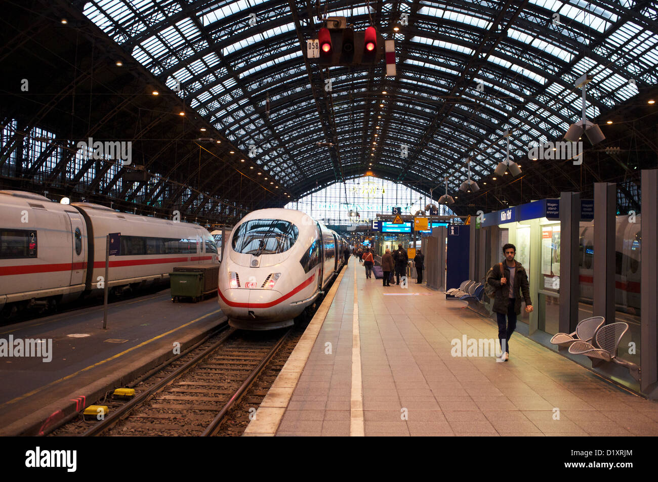 High-speed passenger trains, Hauptbahnhof, Cologne, Germany Stock Photo ...