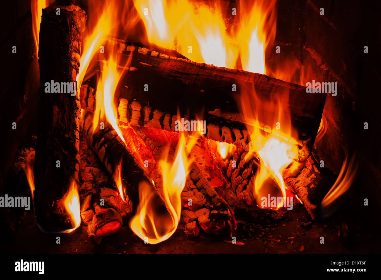 Fireplace architecture hi-res stock photography and images - Alamy