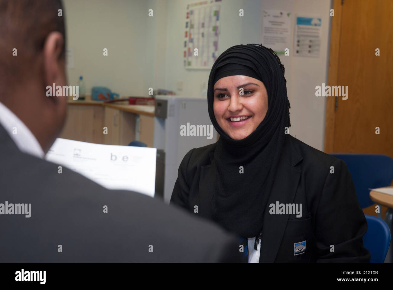 Muslim job interview hi-res stock photography and images - Alamy
