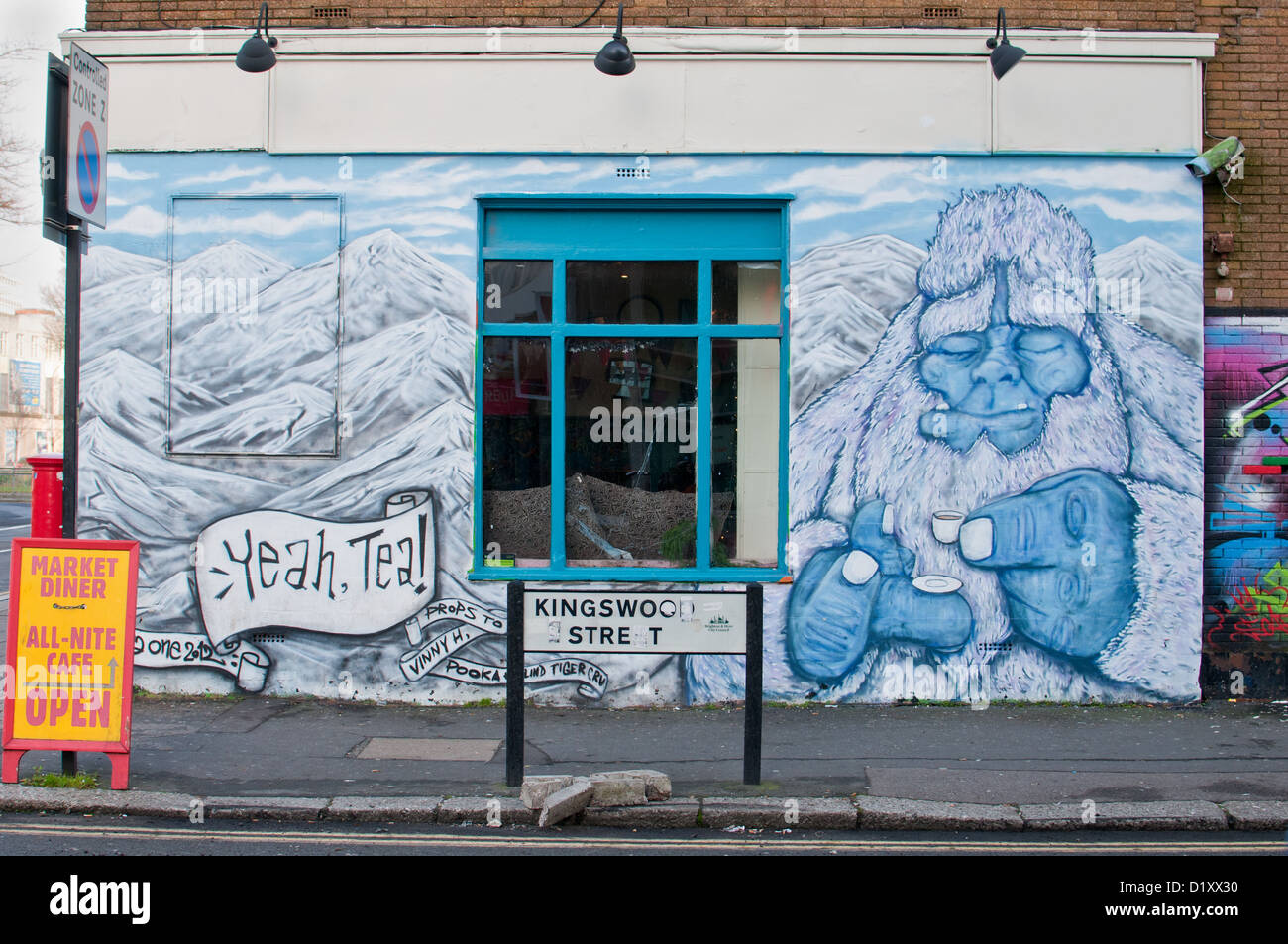 yetti "yeah tea"graffiti Stock Photo - Alamy