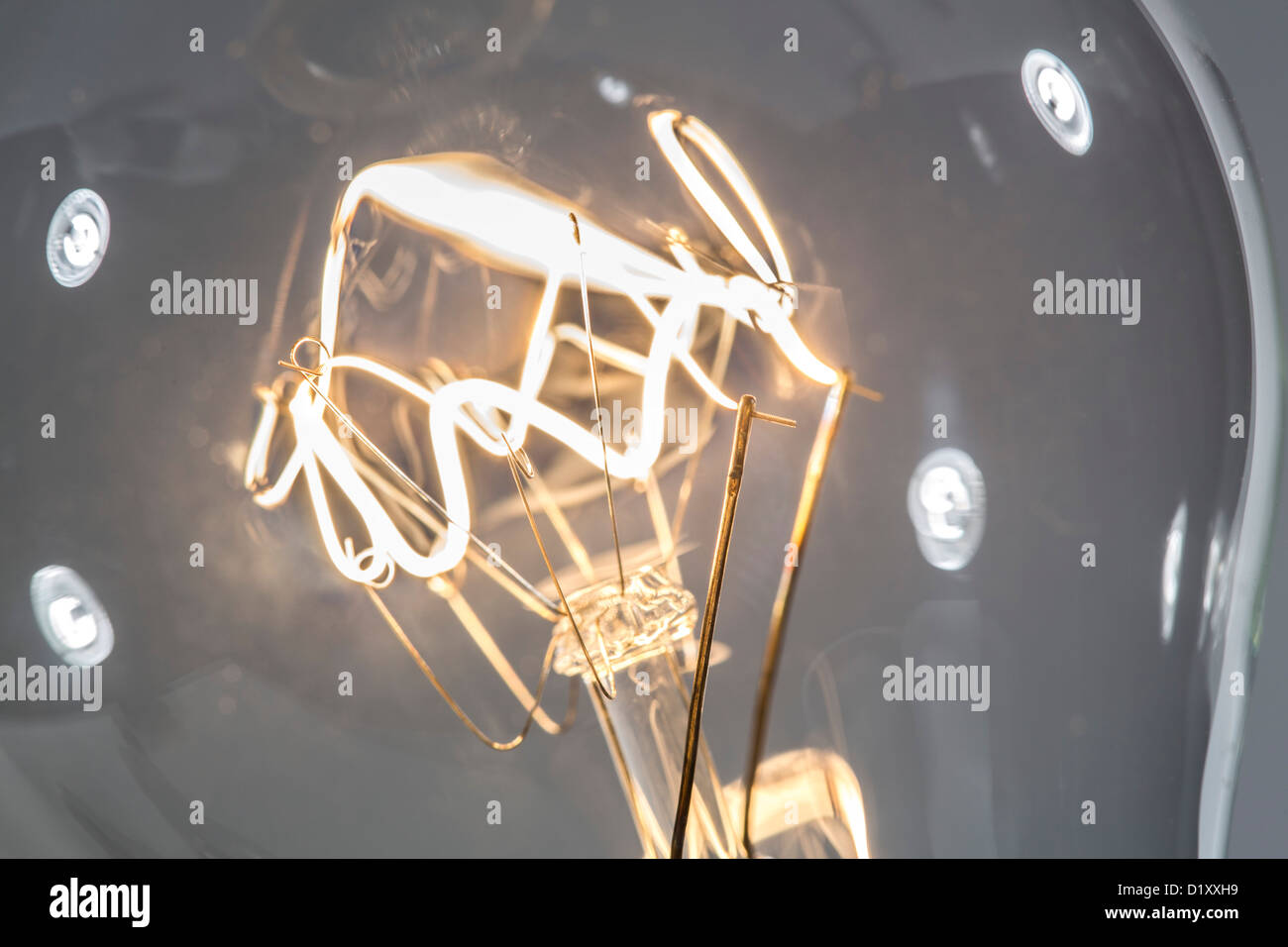 Normal 100 watt light bulbs hi-res stock photography and images - Alamy
