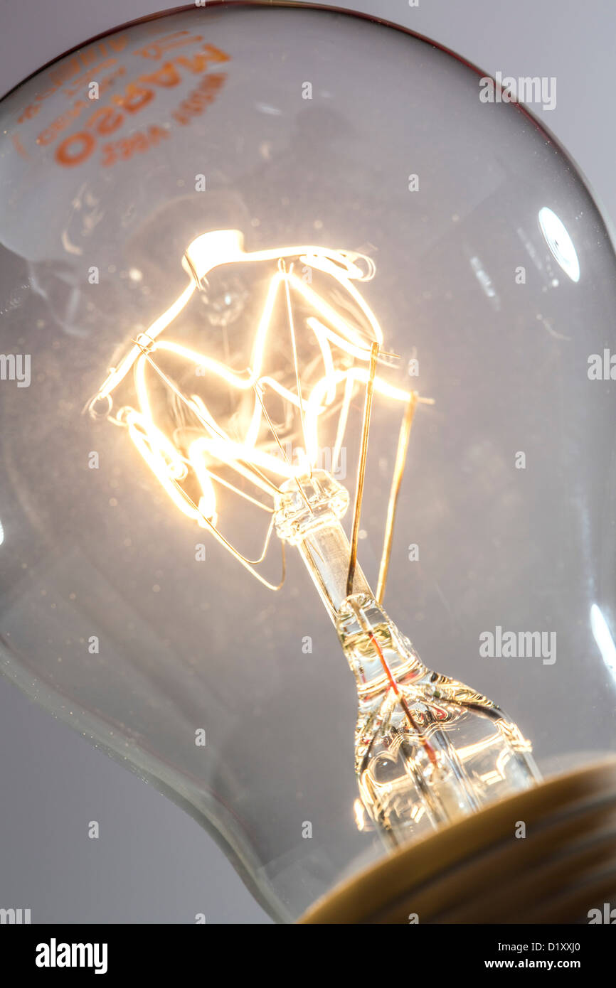 Normal 100 watt light bulbs hi-res stock photography and images - Alamy