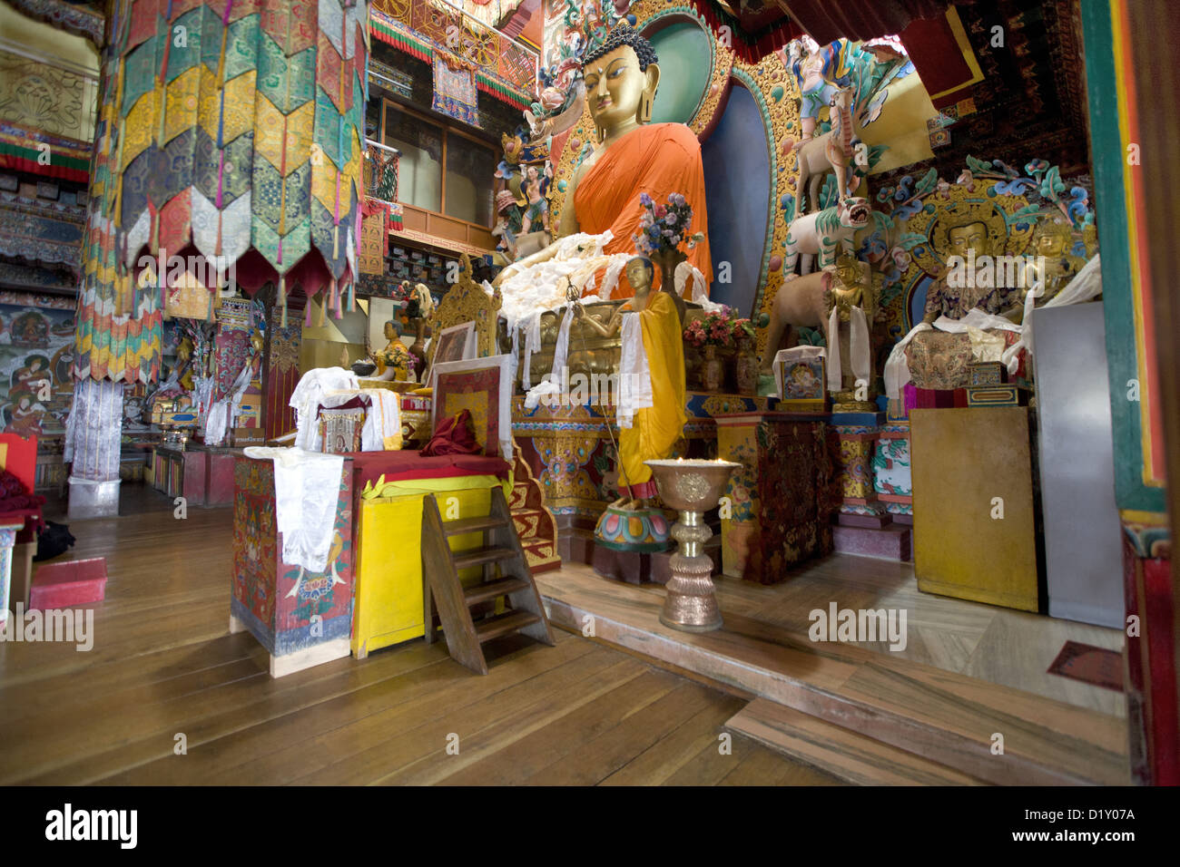 Buddha Statue in Main Assembly hall, Tawang Monastery. The largest ...