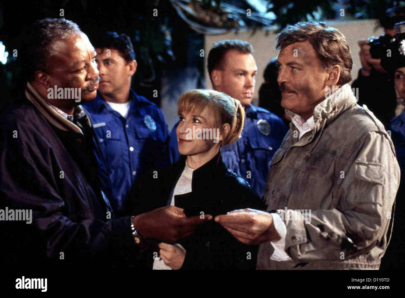 Power Cop Irresistible Force Commander Toole (Paul Winfield), Charlie ...