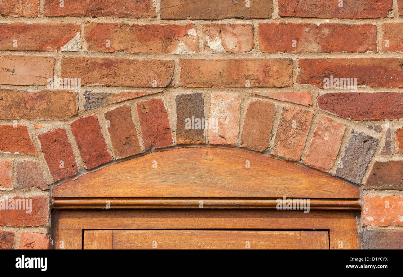 Arch brickwork hi-res stock photography and images - Alamy