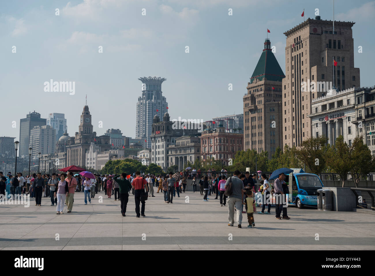 View on the Bund, the Historical Waterfront of Shanghai Stock Photo - Alamy