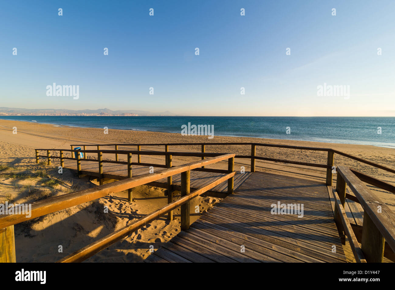 Bayshore walkway hi-res stock photography and images - Alamy