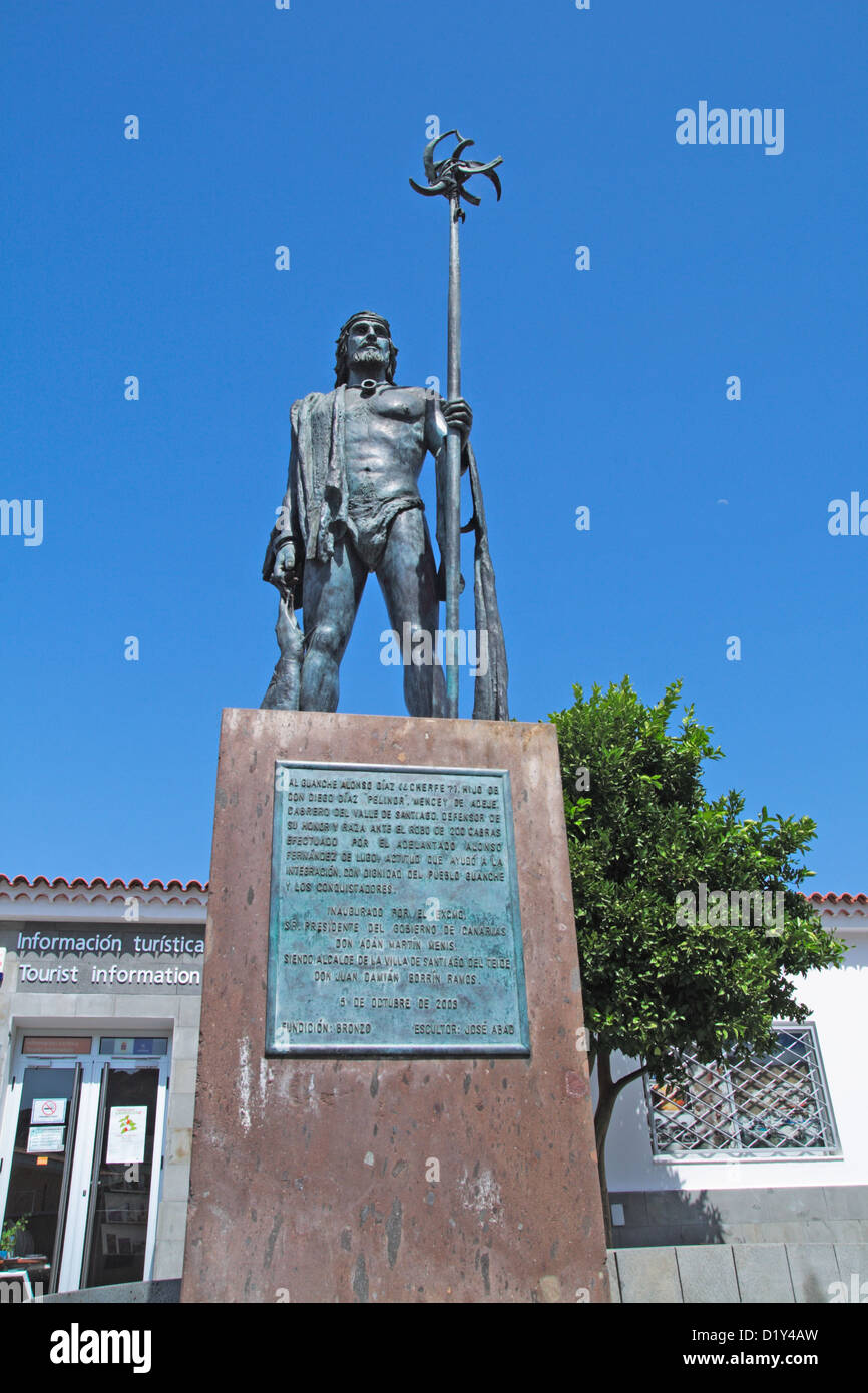 statue of a canarian guanche Stock Photo - Alamy