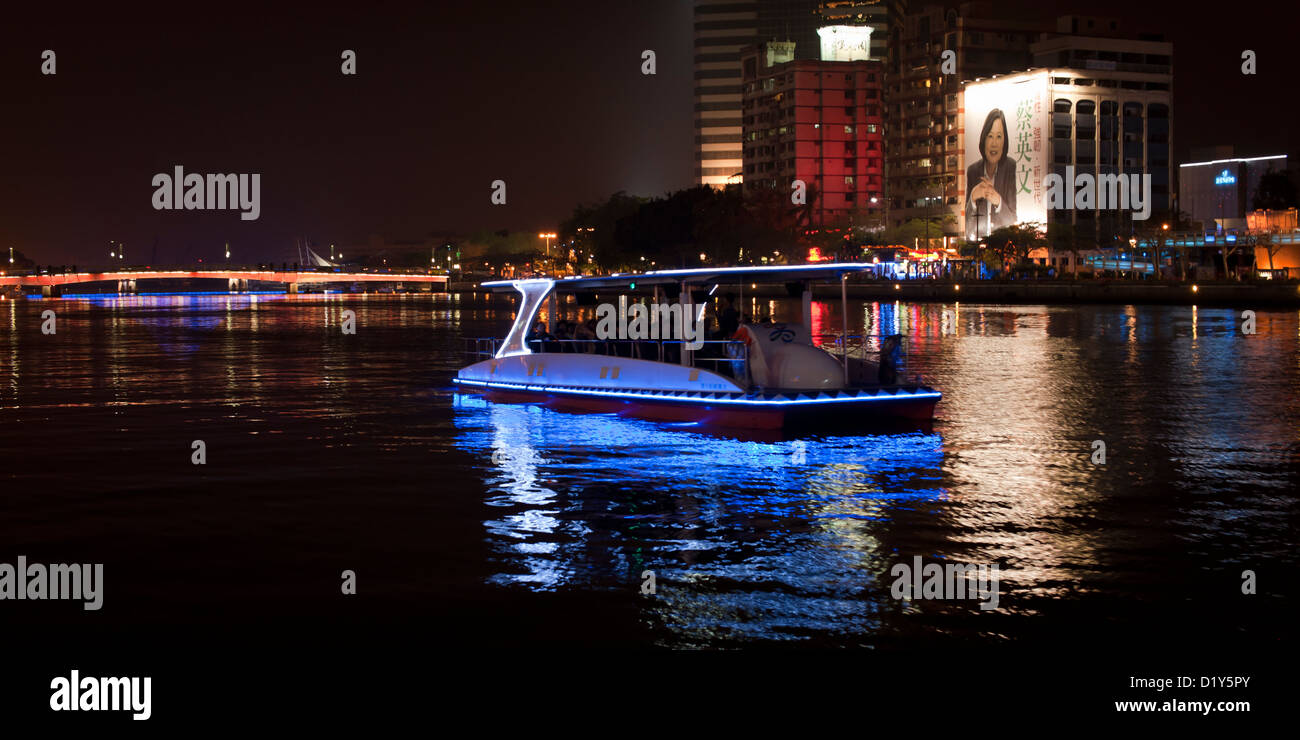 The love boat hi-res stock photography and images - Alamy