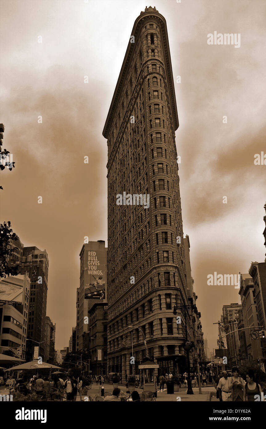 The Flatiron Building (originally named the Fuller Building), Manhattan ...