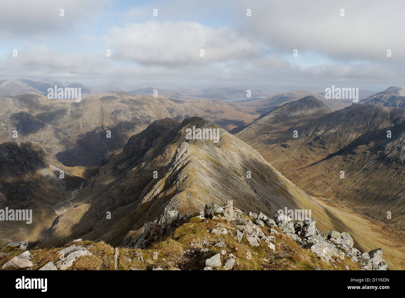 View along Beinn Fhada from the summit of Stob Coire Sgreamhach Stock ...