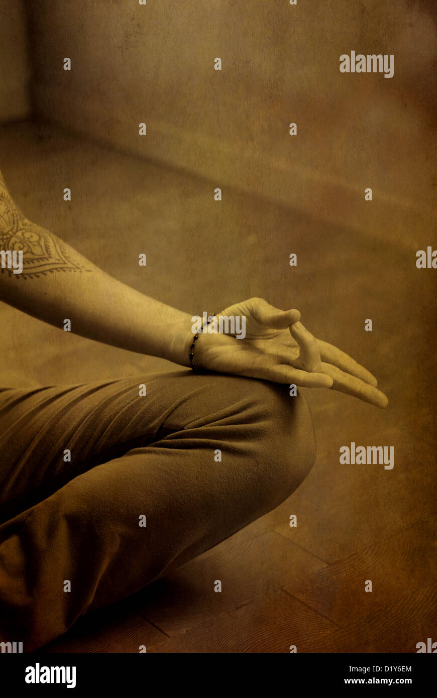 The hand of a woman in yoga mudra gesture Stock Photo - Alamy