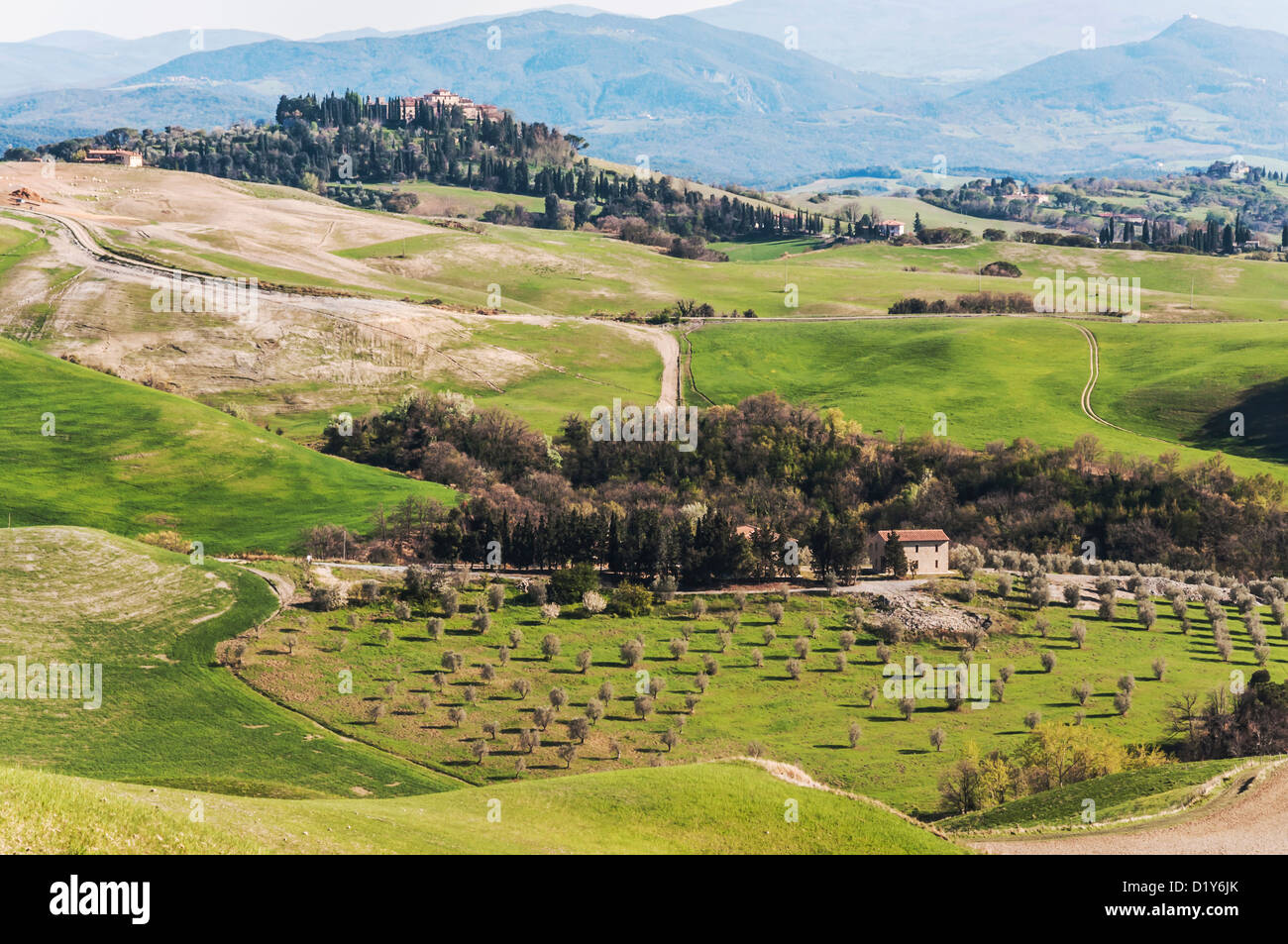farmland and countryside in Chianti, Tuscany, Italy Stock Photo - Alamy