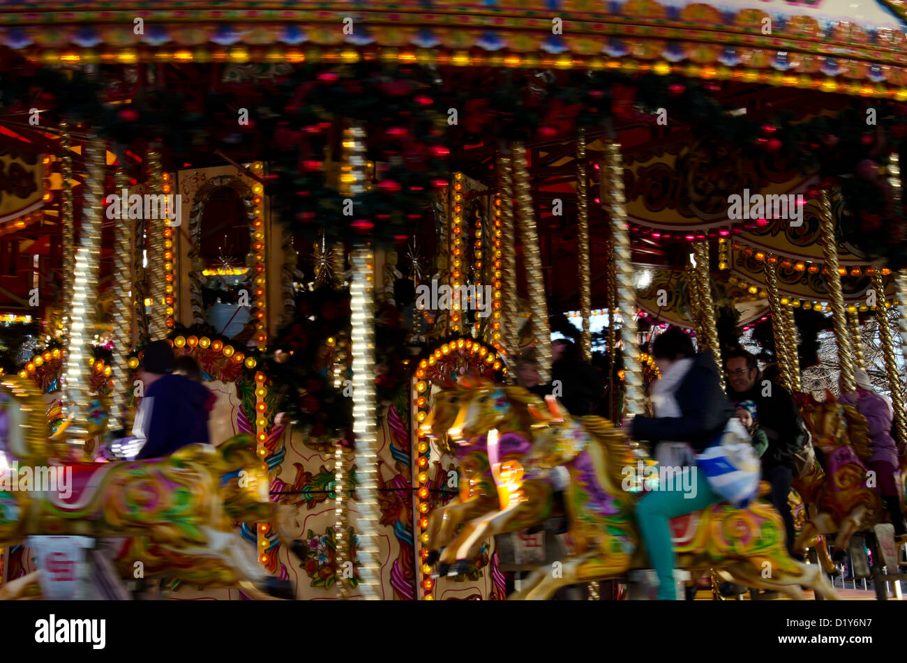 Edinburgh princes street gardens carousel hi-res stock photography and ...