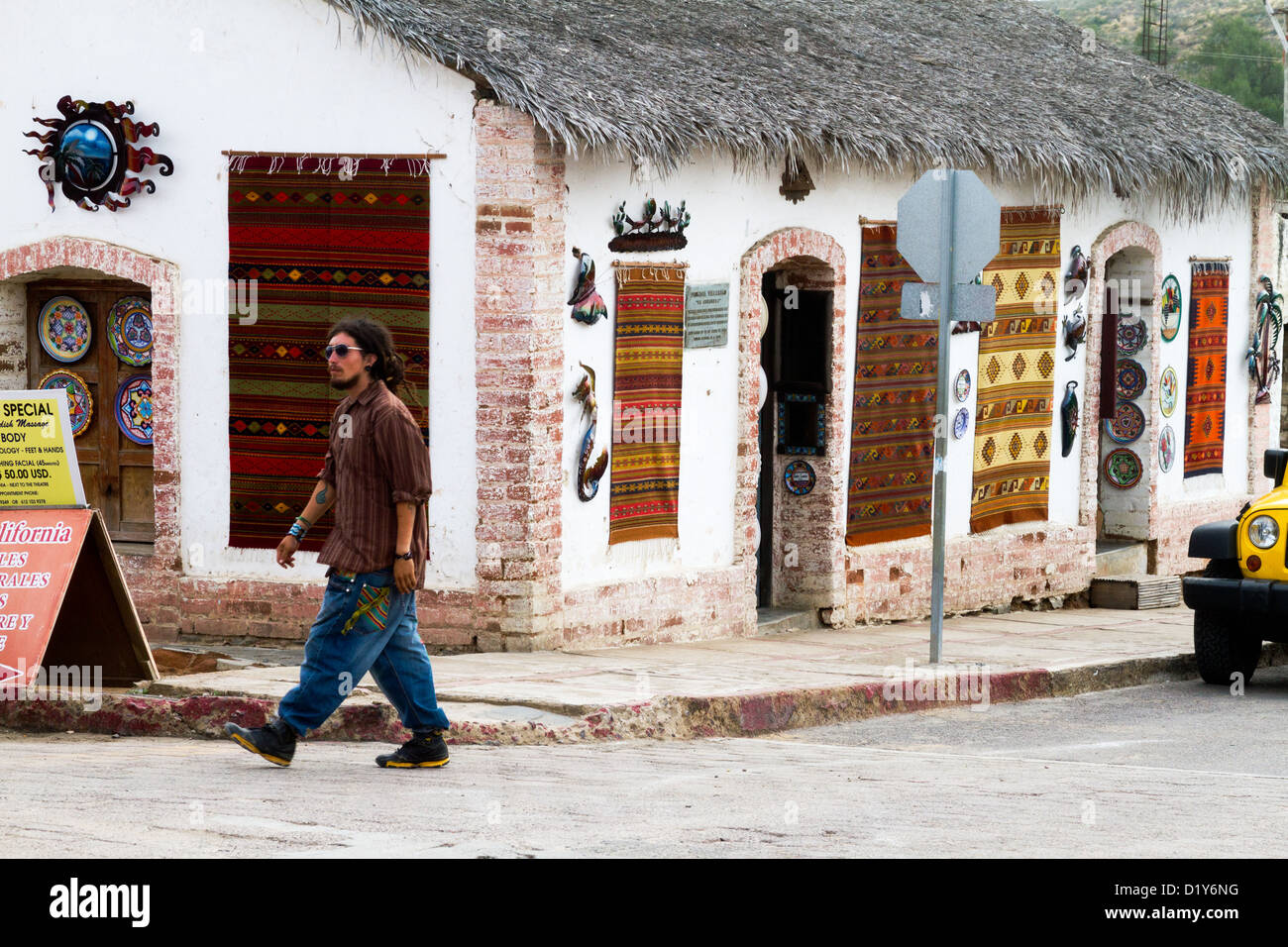 Mexican shop front hi-res stock photography and images - Alamy