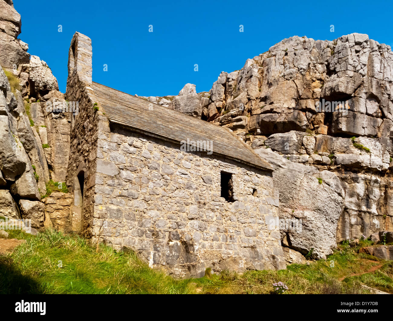 St govan hi-res stock photography and images - Alamy