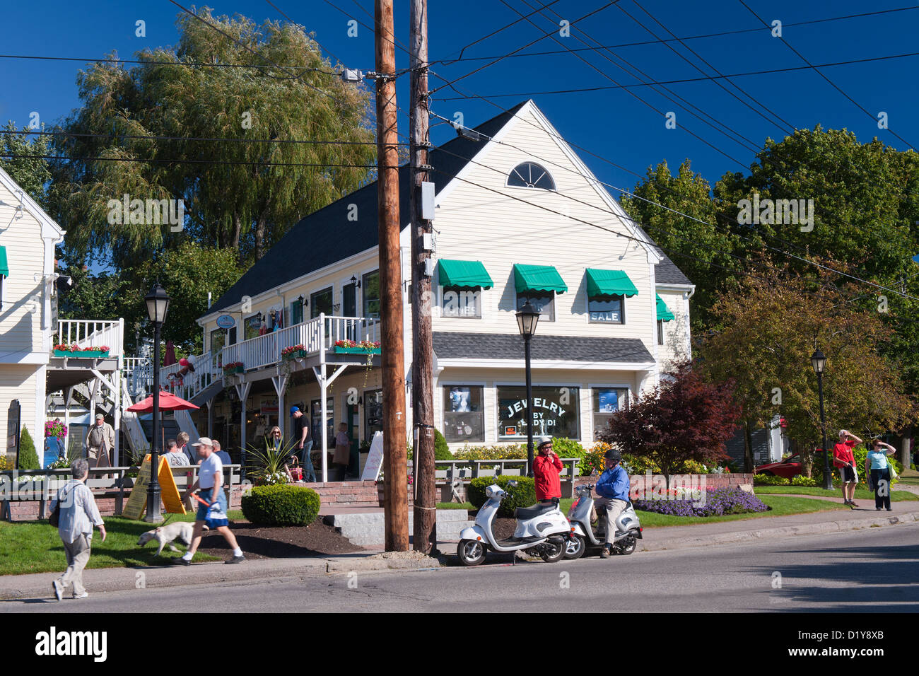 Union Square shops in Kennebunkport, Maine, USA Stock Photo - Alamy
