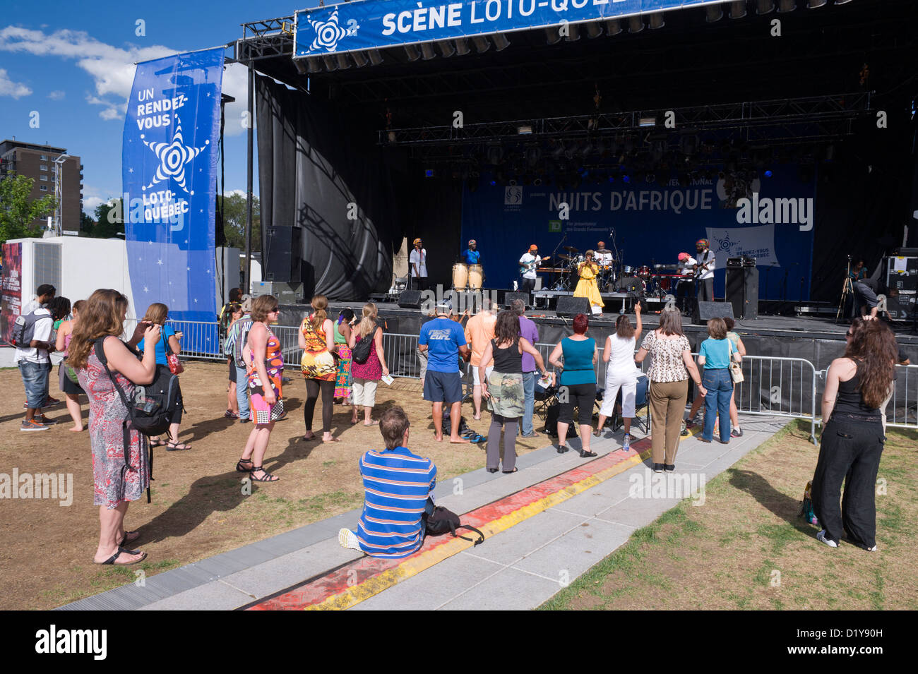 Outdoor concert stage hi-res stock photography and images - Alamy