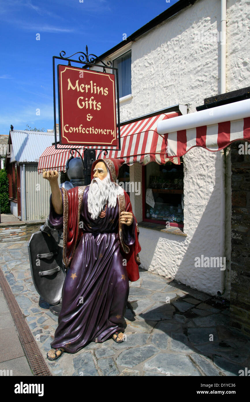 Arthur and merlin hi-res stock photography and images - Alamy