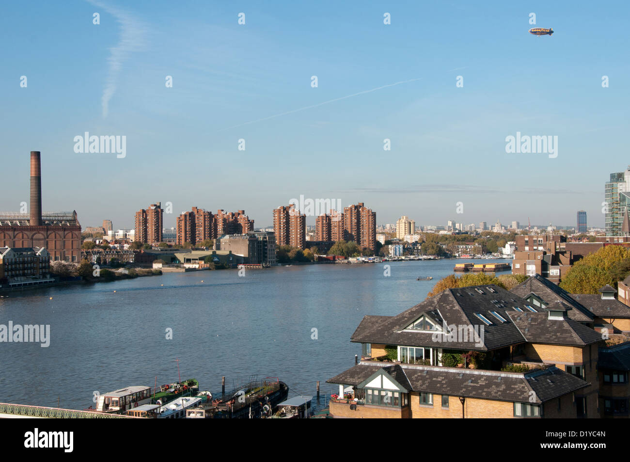 Battersea power station aerial hi-res stock photography and images - Alamy