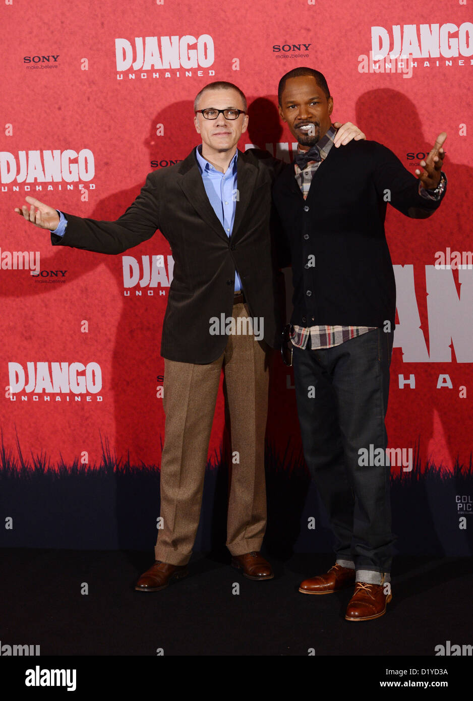 US actor Jamie Foxx (R) and German-Austrian actor Christoph Waltz pose ...
