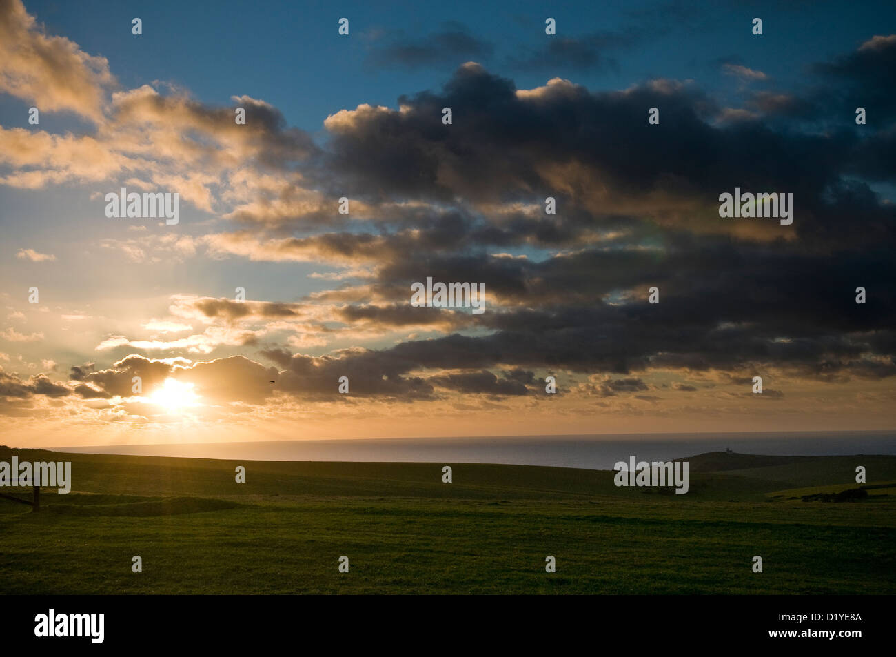 Uk national park beachy head hi-res stock photography and images - Alamy