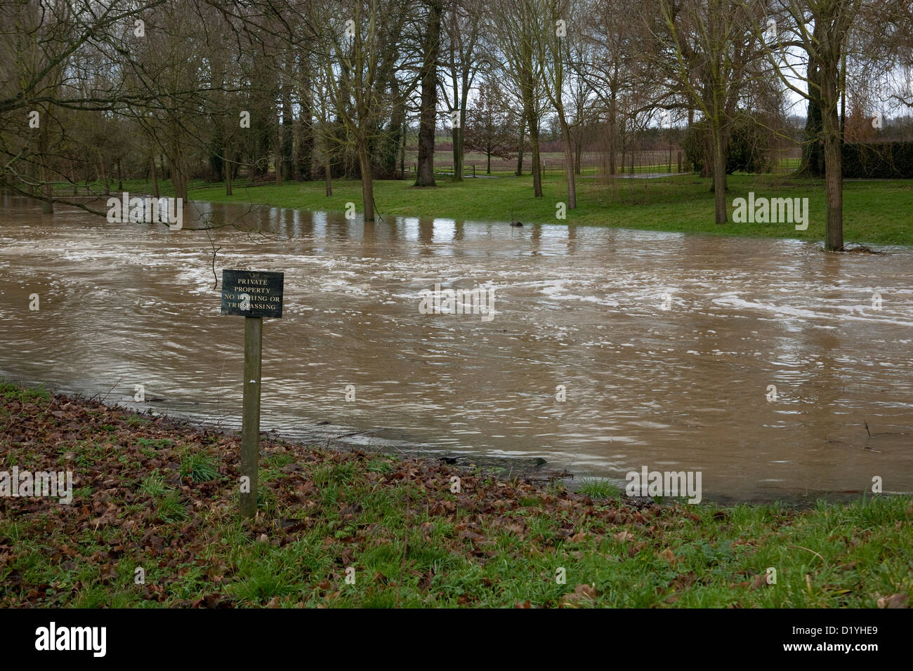 flooding in Buckinghamshire Stock Photo - Alamy