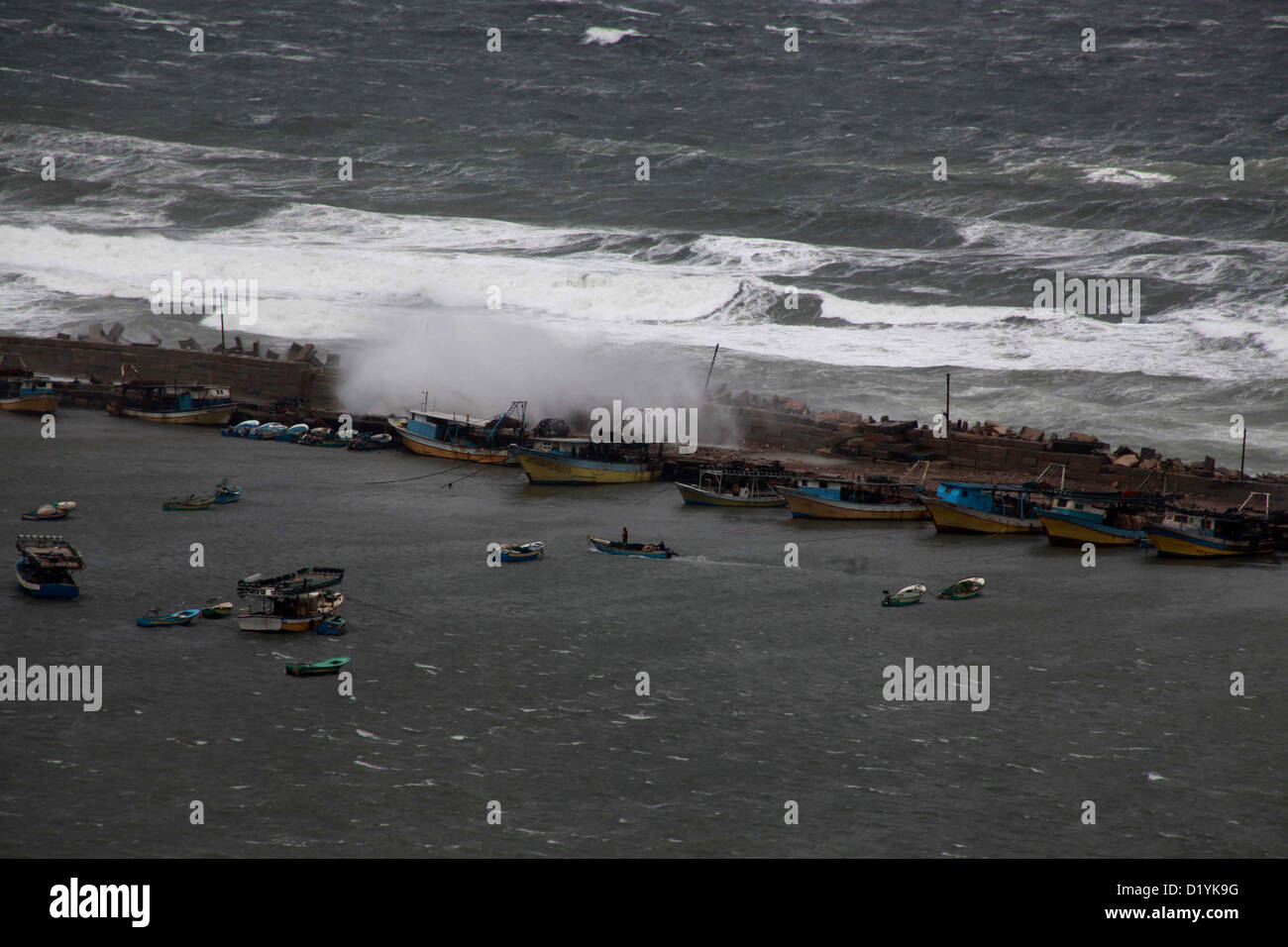 Jan. 9, 2013 - Gaza City, Gaza Strip, Palestinian Territory - A general ...