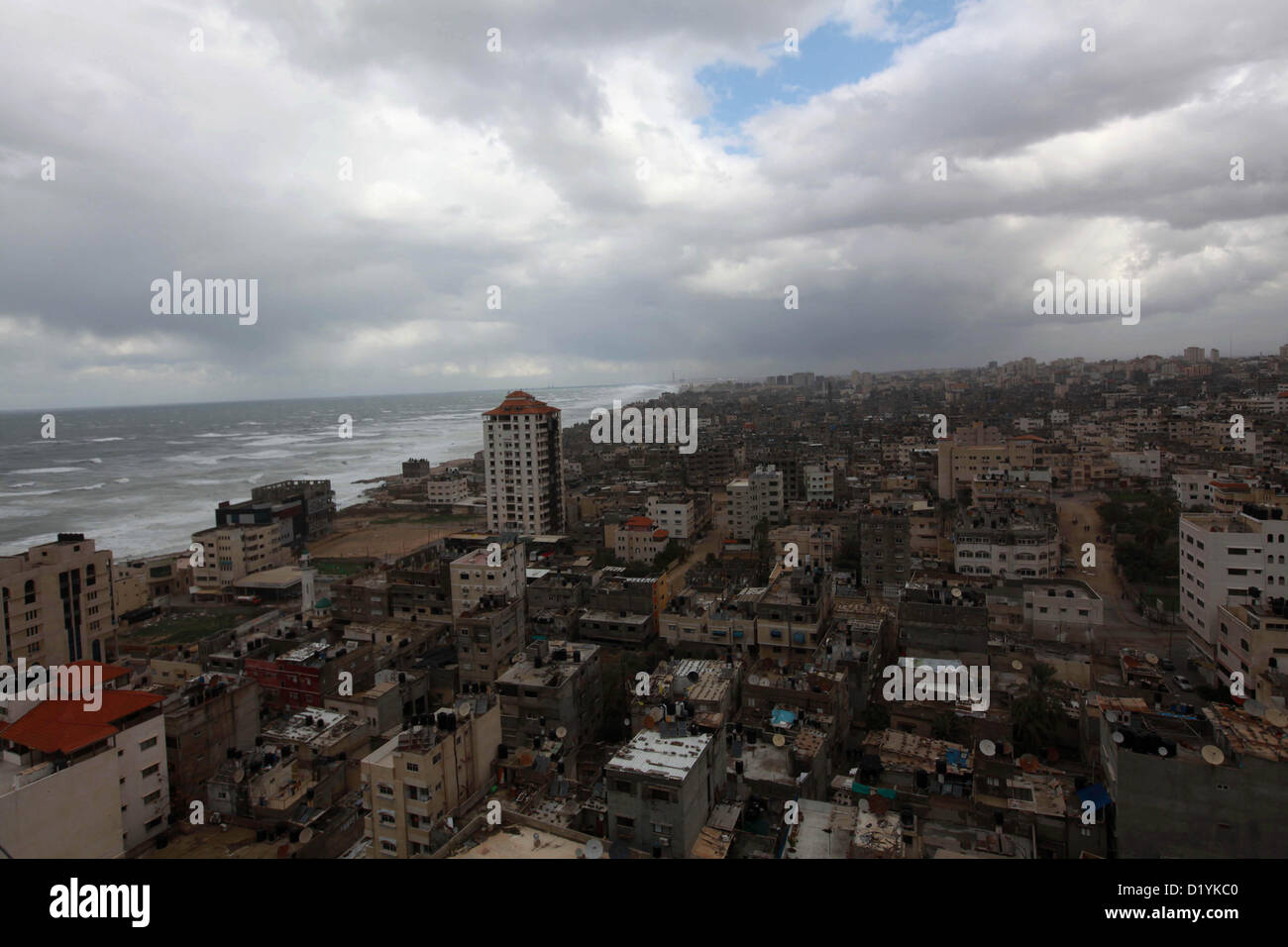 Jan. 9, 2013 - Gaza City, Gaza Strip, Palestinian Territory - A general ...