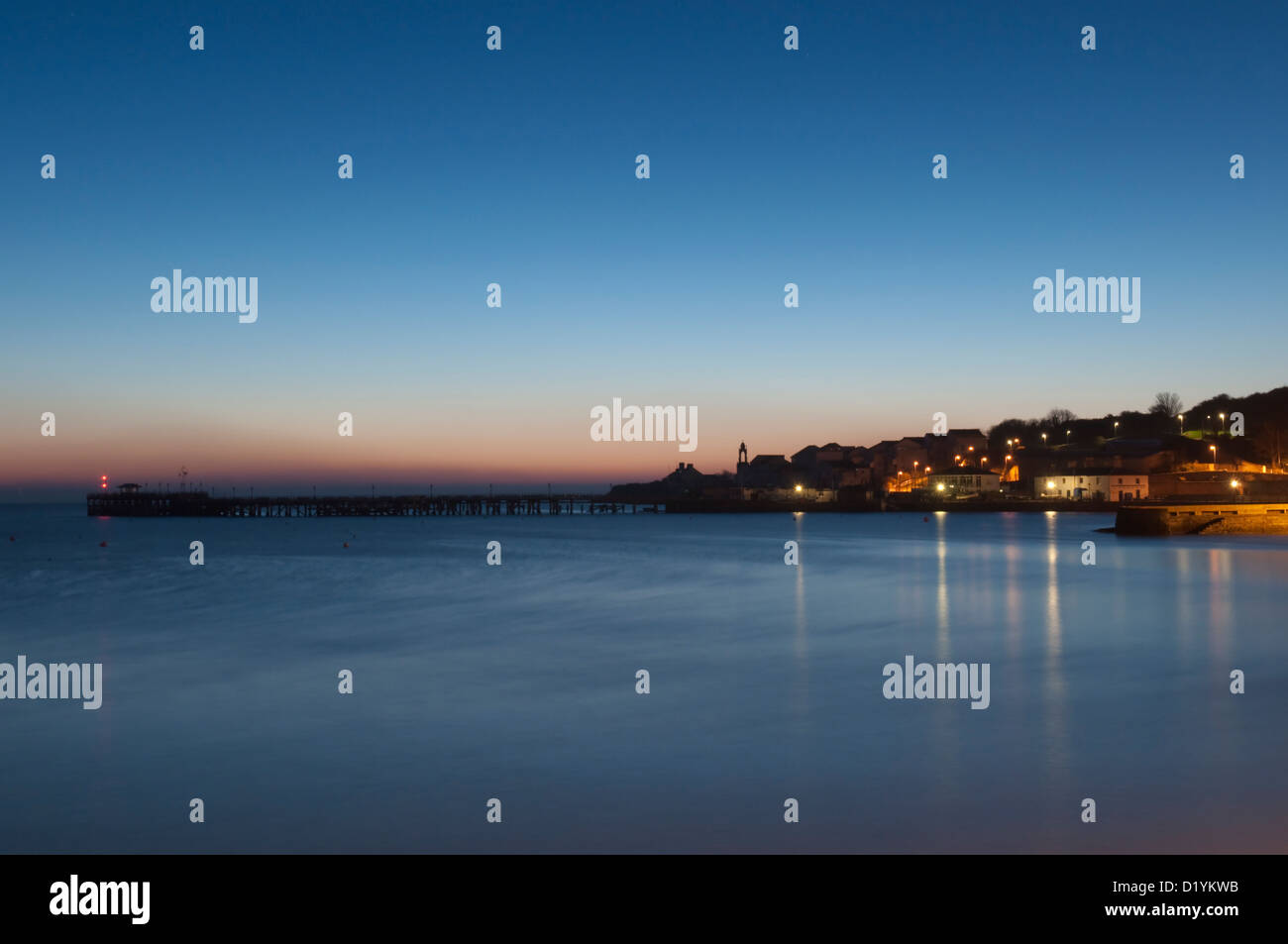 Swanage bay pier hi-res stock photography and images - Alamy