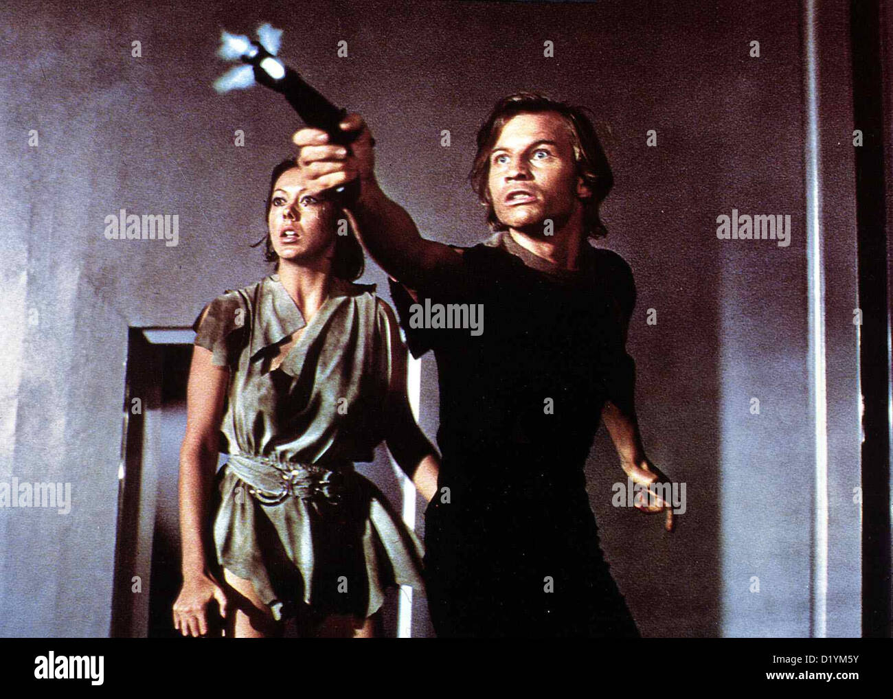 Jenny agutter logan's run hi-res stock photography and images - Alamy