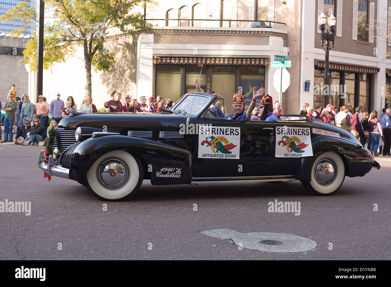 Morocco Shriners 1940 Cadillac in the 2013 Gator Bowl Parade in ...
