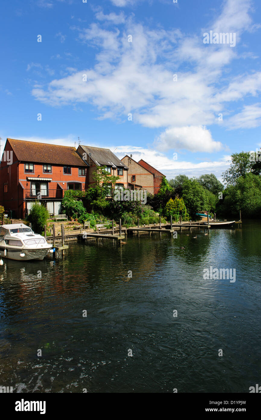 Caversham hi-res stock photography and images - Alamy