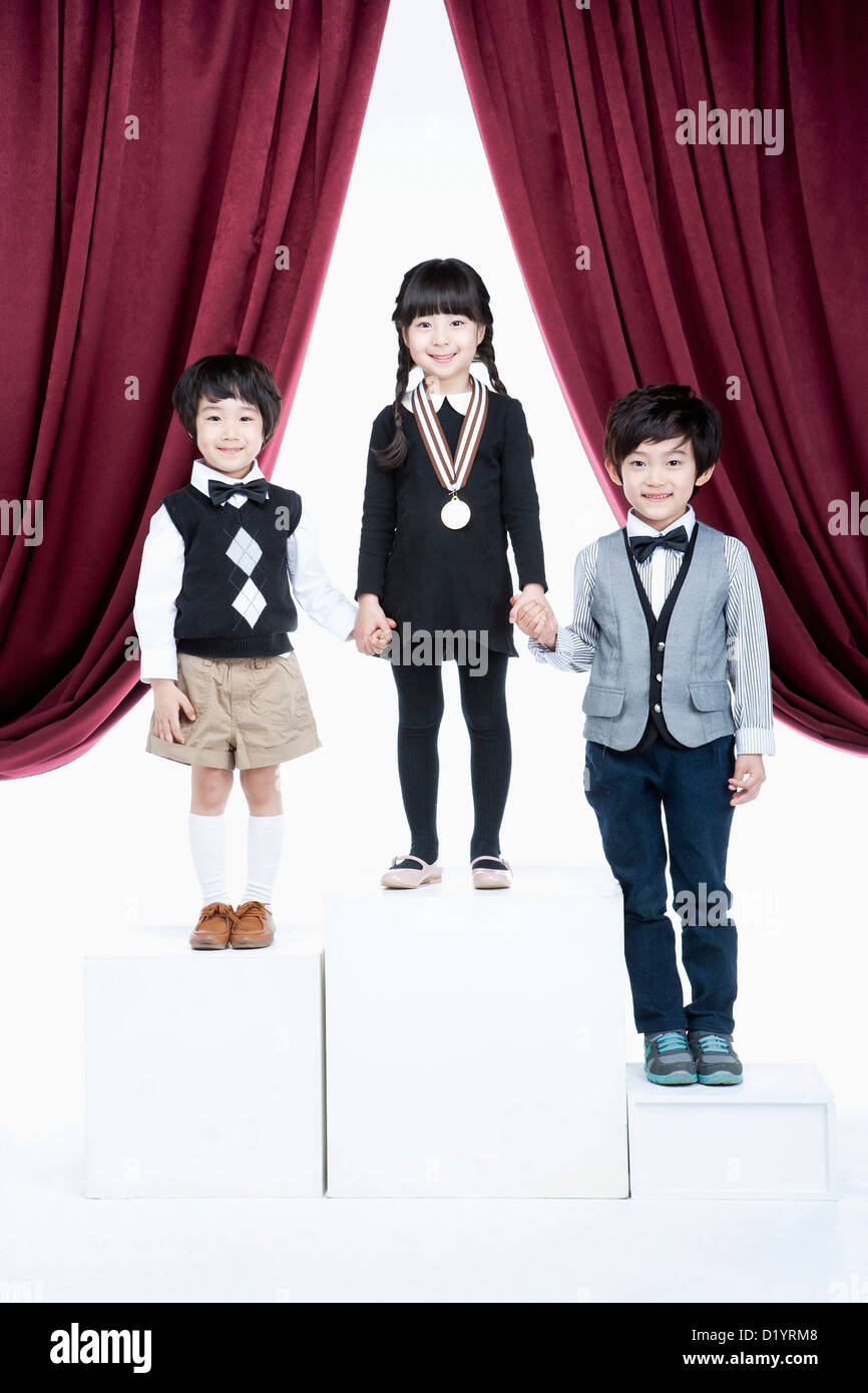 Medals podium hi-res stock photography and images - Alamy